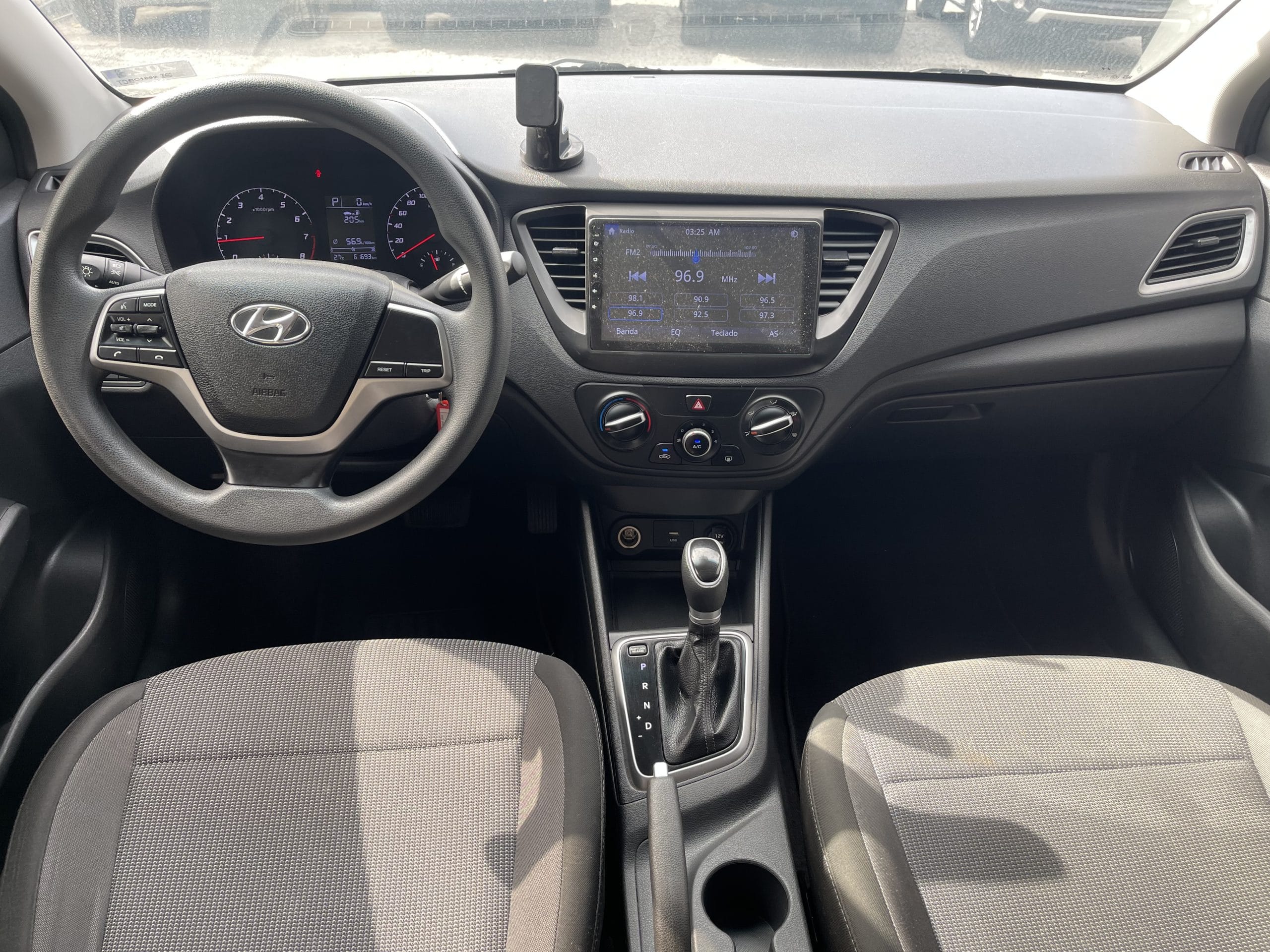 Hyundai Accent – Super Autos Panamá